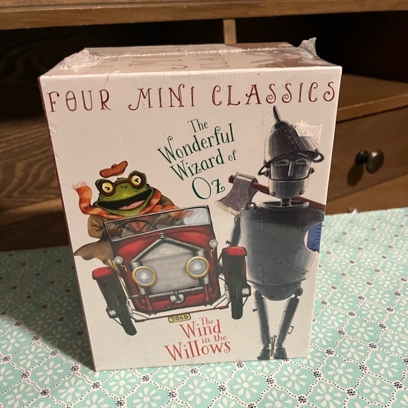 Accents | Books Mini Classics Series Boxed Book Set Of 4 Mini Classics ...